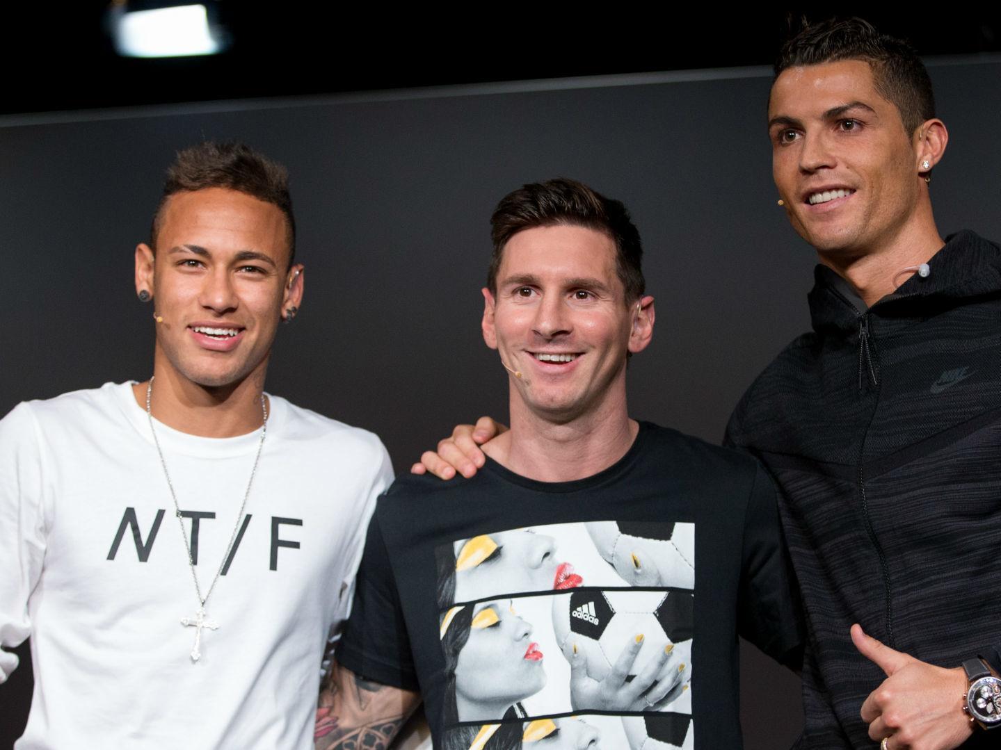 Neymar é Finalista Do Melhor Do Mundo Da Fifa Com Messi E Cr7 Esportes