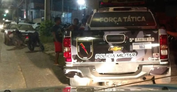 Homem é Assassinado A Facadas Dentro De Oficina Na Zona Leste Polícia