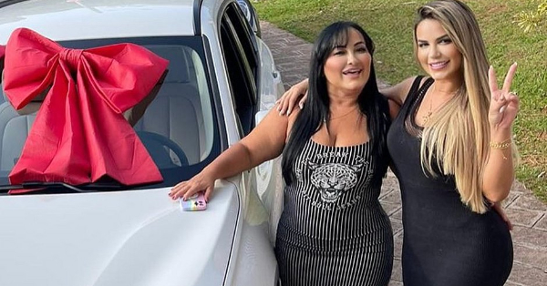 A Fazenda 14 Por Que A Mãe De Deolane Bezerra Foi Internada Famosos